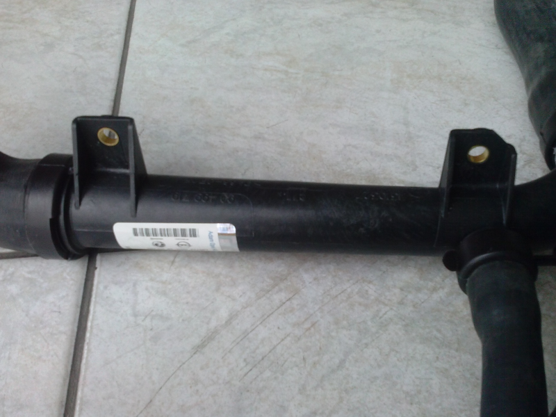 Rurka łącząca chłodnicę do silnika Vectra B - 90530256 - SKLEP Dixi-Car